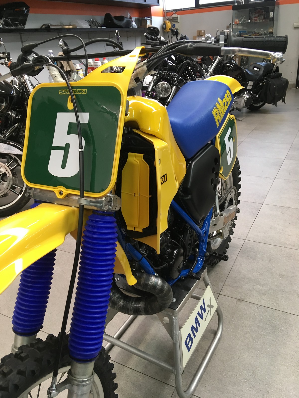 Suzuki rm 250 1984 - samuelpalazzi494's Bike Check - Vital MX