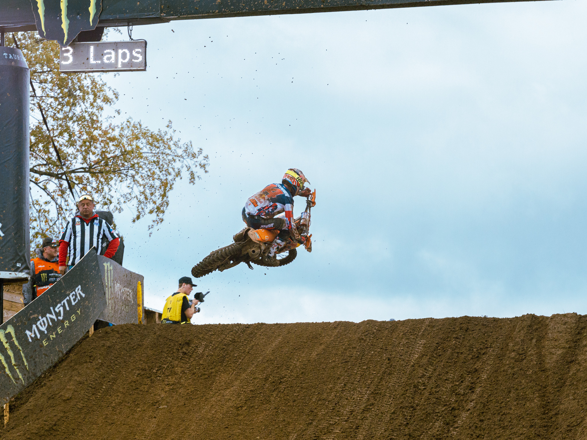 789A1123-2 - burns - Motocross Pictures - Vital MX