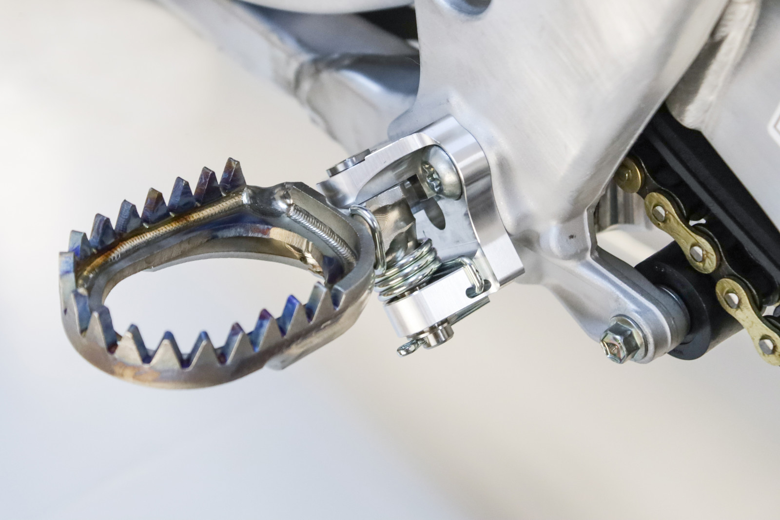 New Product Release | Works Connection Aluminum Offset Foot Peg Mounts ...