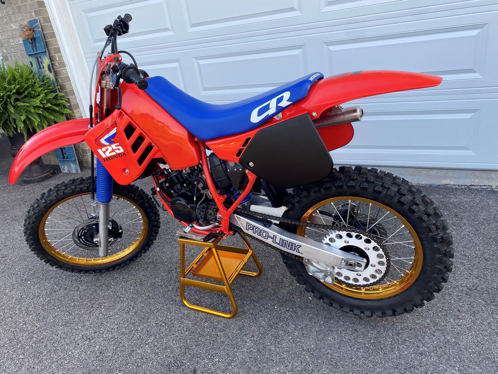 Steve Swenson's 1987 CR125R - motox2000's Bike Check - Vital MX