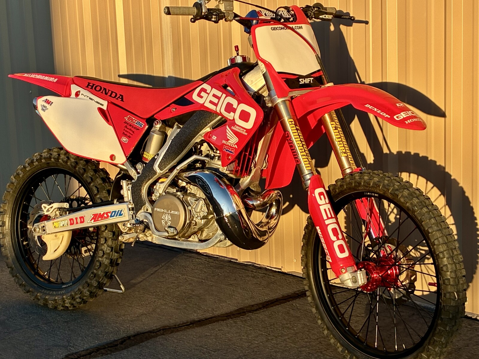 2004 CR 250R - tait.martin's Bike Check - Vital MX