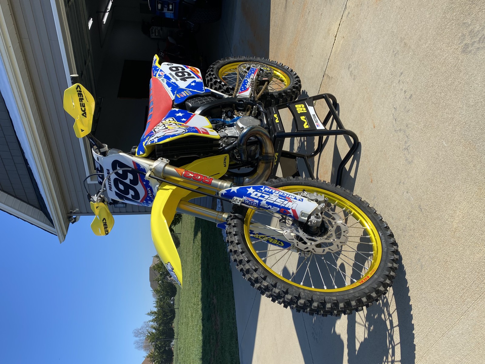 Travis Pastrana’s 2006 RM250 - 1sevenFilms's Bike Check - Vital MX