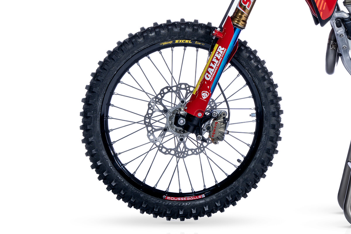 First Look | Ducati Desmo450 MX - Motocross Feature - Vital MX