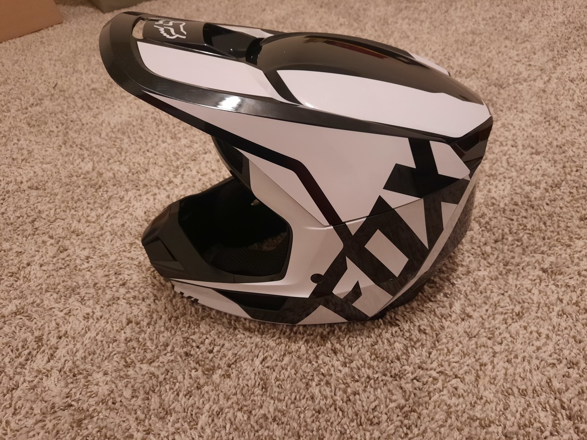 Fox V1 Helmet L - For Sale/Bazaar - Motocross Forums / Message Boards ...