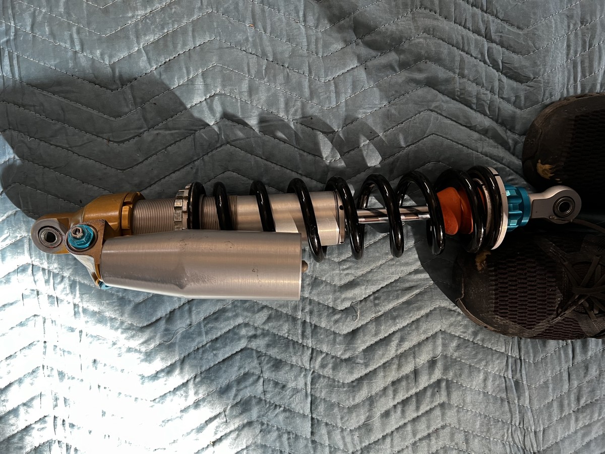 For Sale 1984-1986 Works Showa piggyback milk bottle shock - For Sale ...