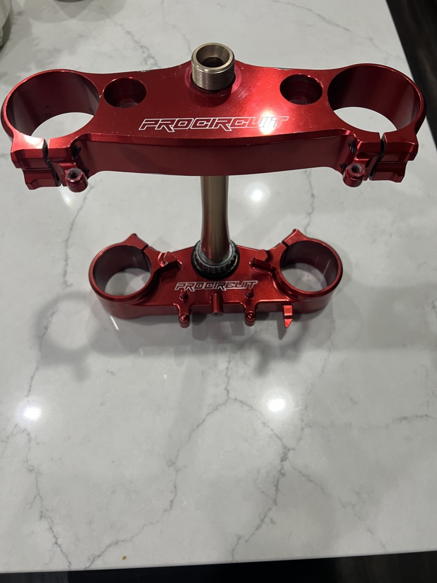 FOR SALE Pro Circuit Red Triple clamps - For Sale/Bazaar - Motocross ...