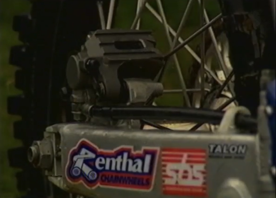 *FINISHED* 2001 Dixon Racing YZ125 Build - Bike Builds - Motocross ...