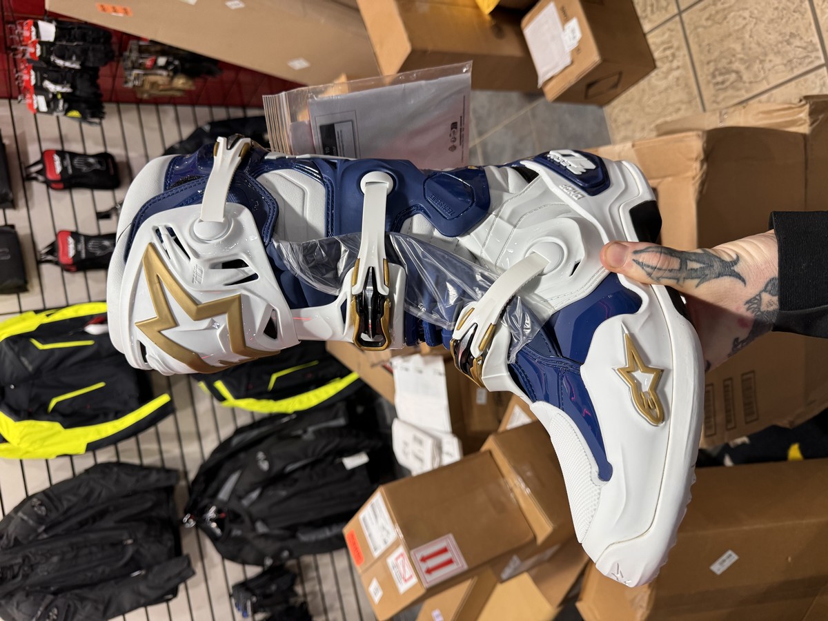 Unreleased Alpinestar Tech 10 LE Blue/White/Gold - Moto-Related ...