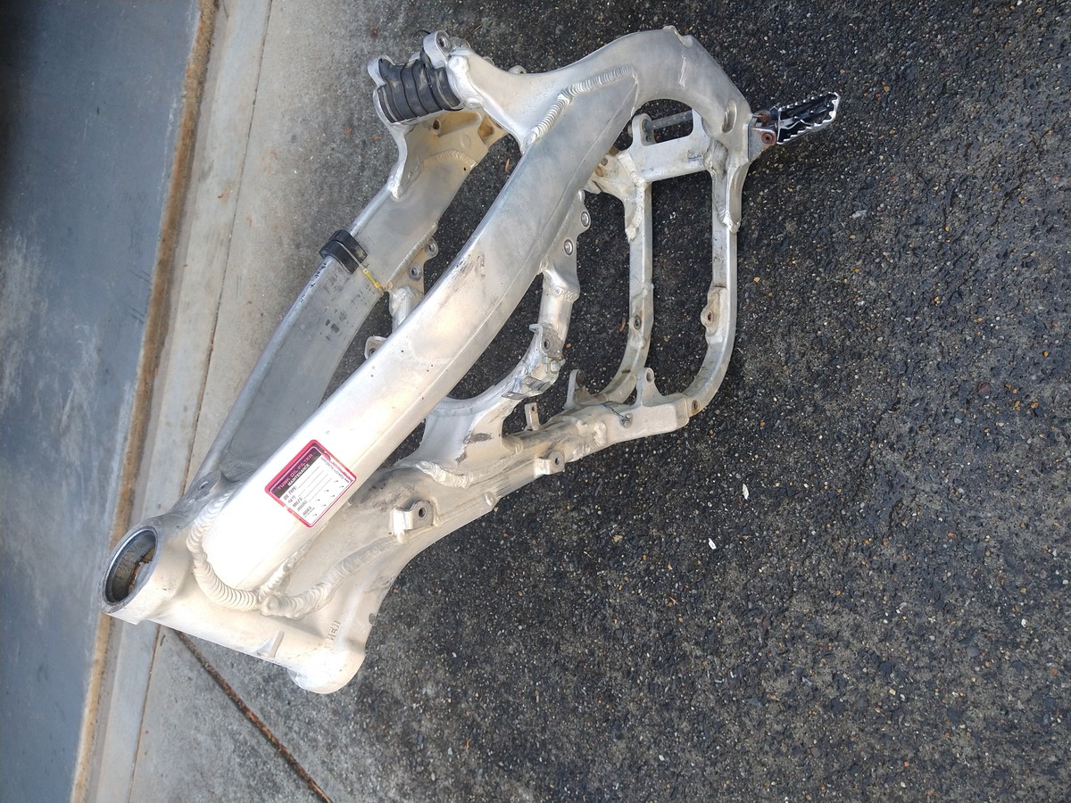 '05 CRF450R Build - Bike Builds - Motocross Forums / Message Boards ...