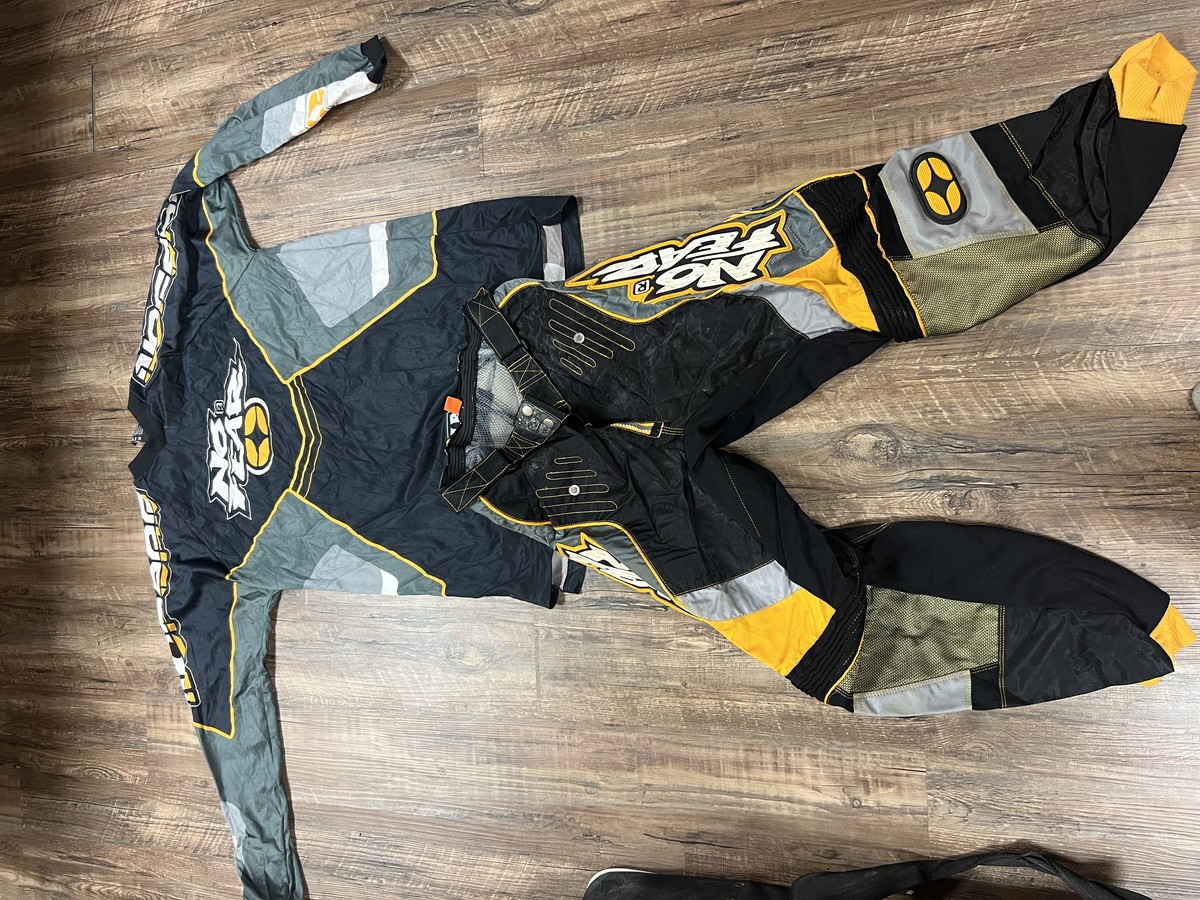 Early 2000s gear - For Sale/Bazaar - Motocross Forums / Message Boards ...