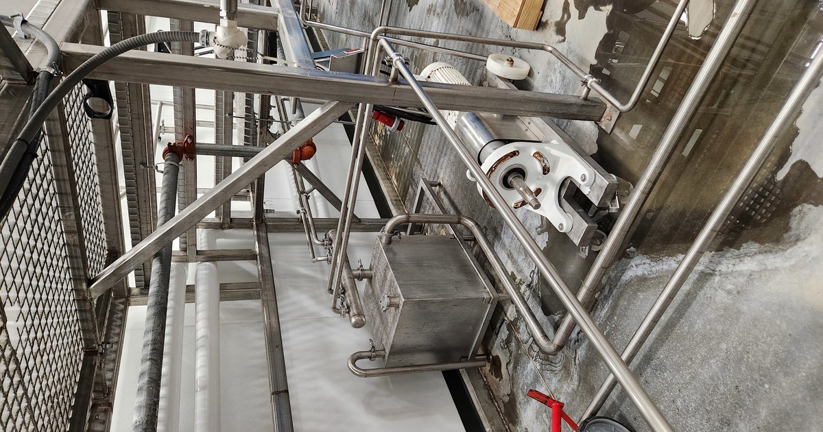 I couldn't find the "Just a tradesman" kinda post. - Non-Moto ...