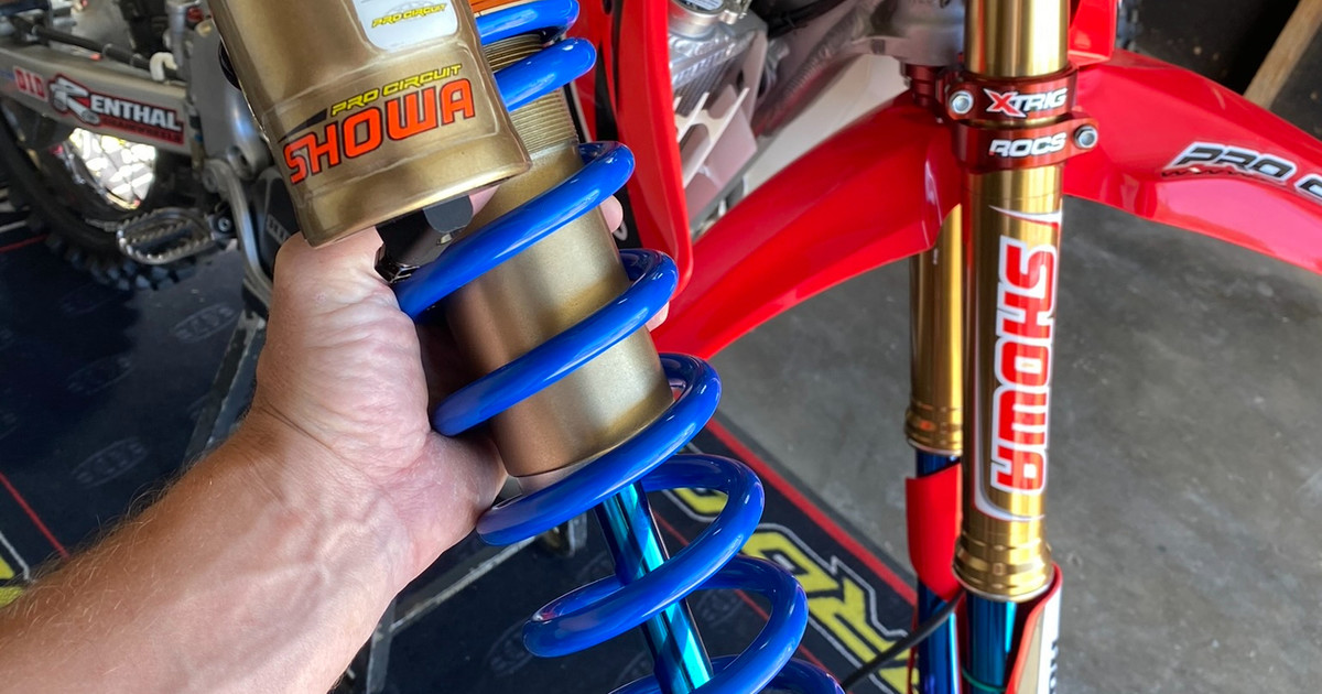 Showa A kit long body shock CR250 05-07 - For Sale/Bazaar - Motocross ...