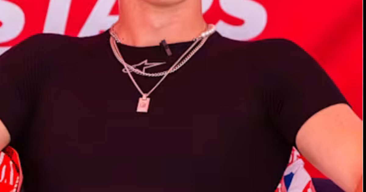 Rings on Middle fingers??? - Moto-Related - Motocross Forums / Message ...