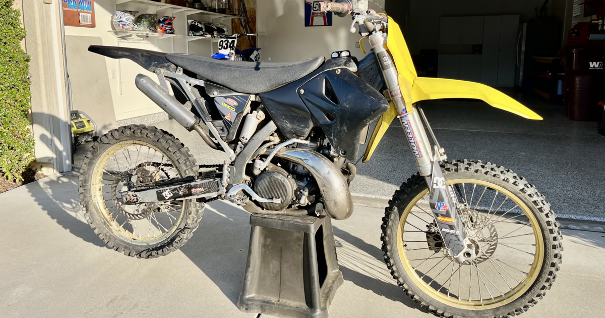 Anthony Bourdon Rides My Latest Restoration, an 03 RM250... - Moto ...