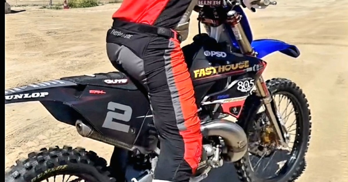 RV's 2-Stroke Bike - Moto-Related - Motocross Forums / Message Boards - Vital MX