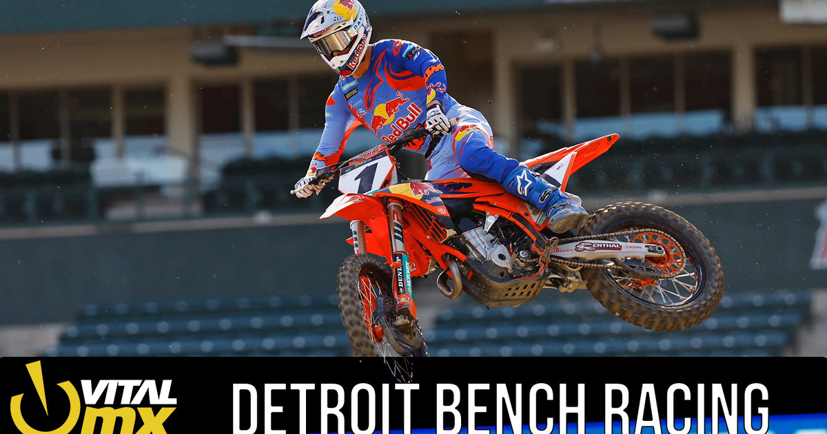 Bench Racing | Detroit Supercross Timed Qualifying - Moto-Related ...
