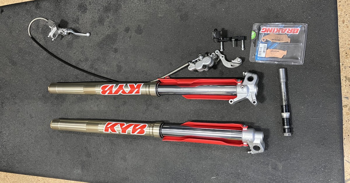 KYB AOSS 48mm Forks with Front Brake, axle and brake mounts - For Sale ...